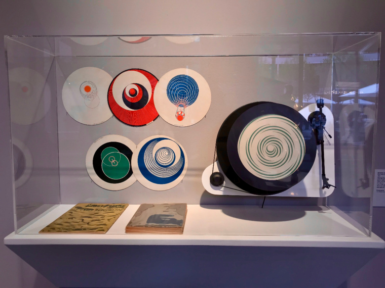 Marcel Duchamp, Rotoreliefs (Optical Disks), 1953, Gmurzynska – Paris ... Marcel Duchamp, Rotoreliefs (Optical Disks), 1953, Gmurzynska – Paris ...