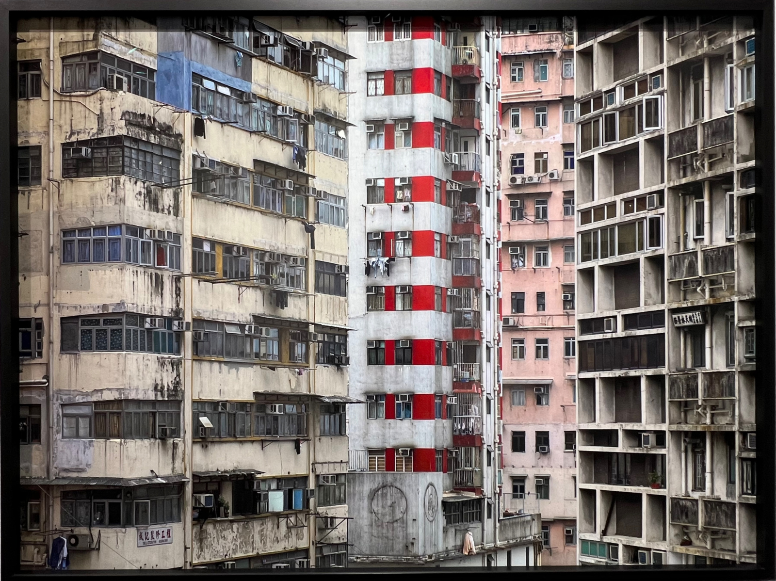 Michael Wolf, Architecture of Density 121, 2008, Flowers – Paris Art Now